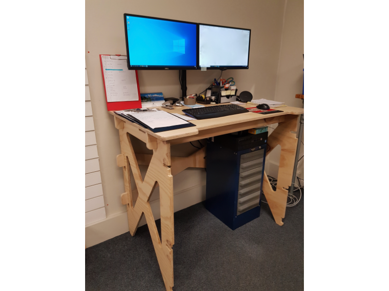 SLOT Furniture Plywood Desks